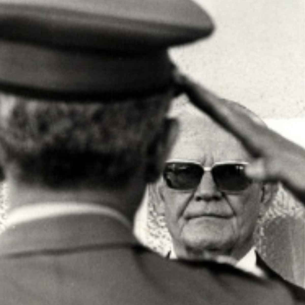 Nova PORTARIA sobre continências e sinais de respeito “Todo militar, em ...