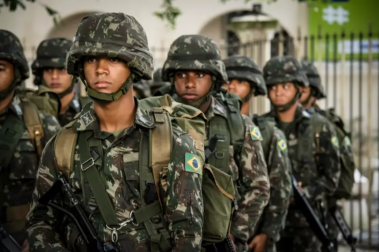 EXÉRCITO abre vagas para 59 profissões diferentes de níveis médio e ...