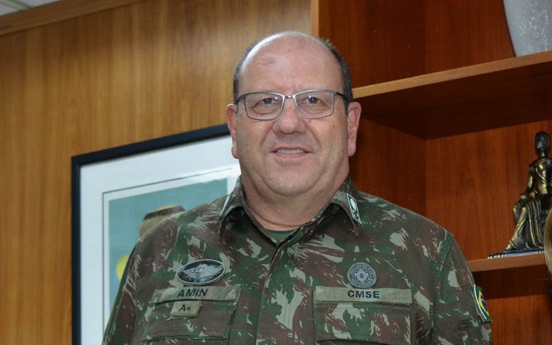 Senadores vão sabatinar o general Guido Amin Naves, Comandante Militar ...